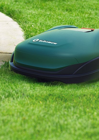International | Robomow
